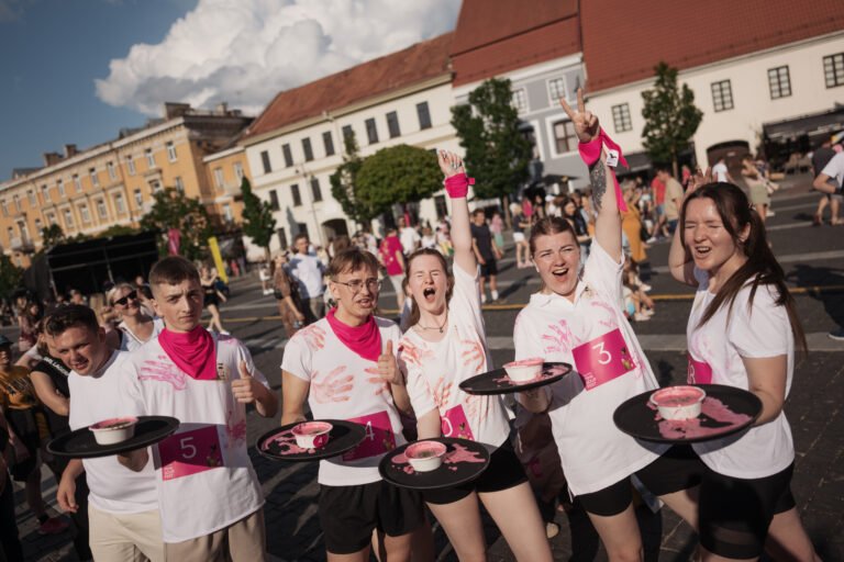 Vilnius Pink Soup Fest 2025: A tribute to Lithuania's iconic cold beet ...